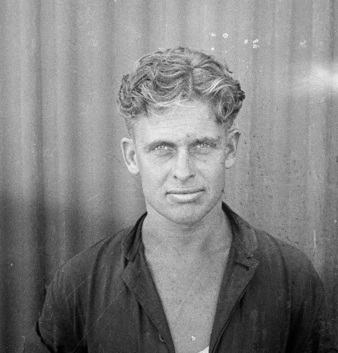 Virtual War Memorial | Ronald Bond Nathaniel FARMILO
