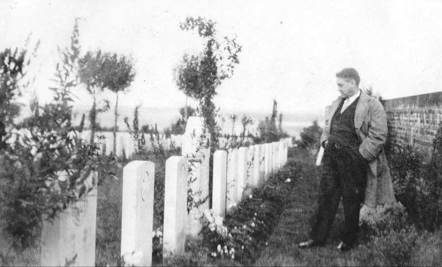 Virtual War Memorial | Herbert Walter (Bert) CROWLE